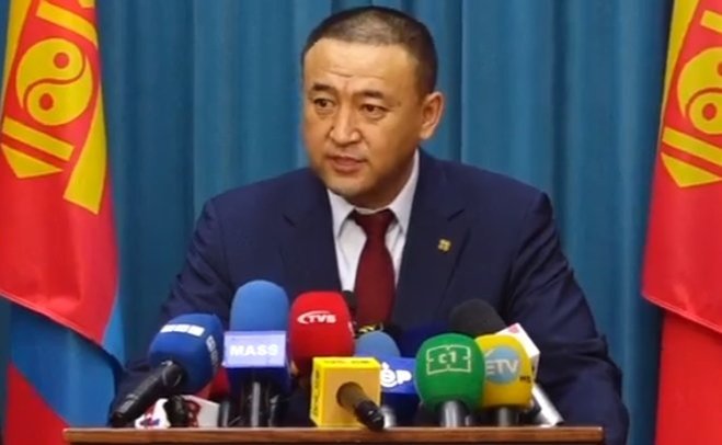 Б Чойжилсүрэн Эрдэнэбүрэнгийн цахилгаан станцыг зээлээр барих гэрээ